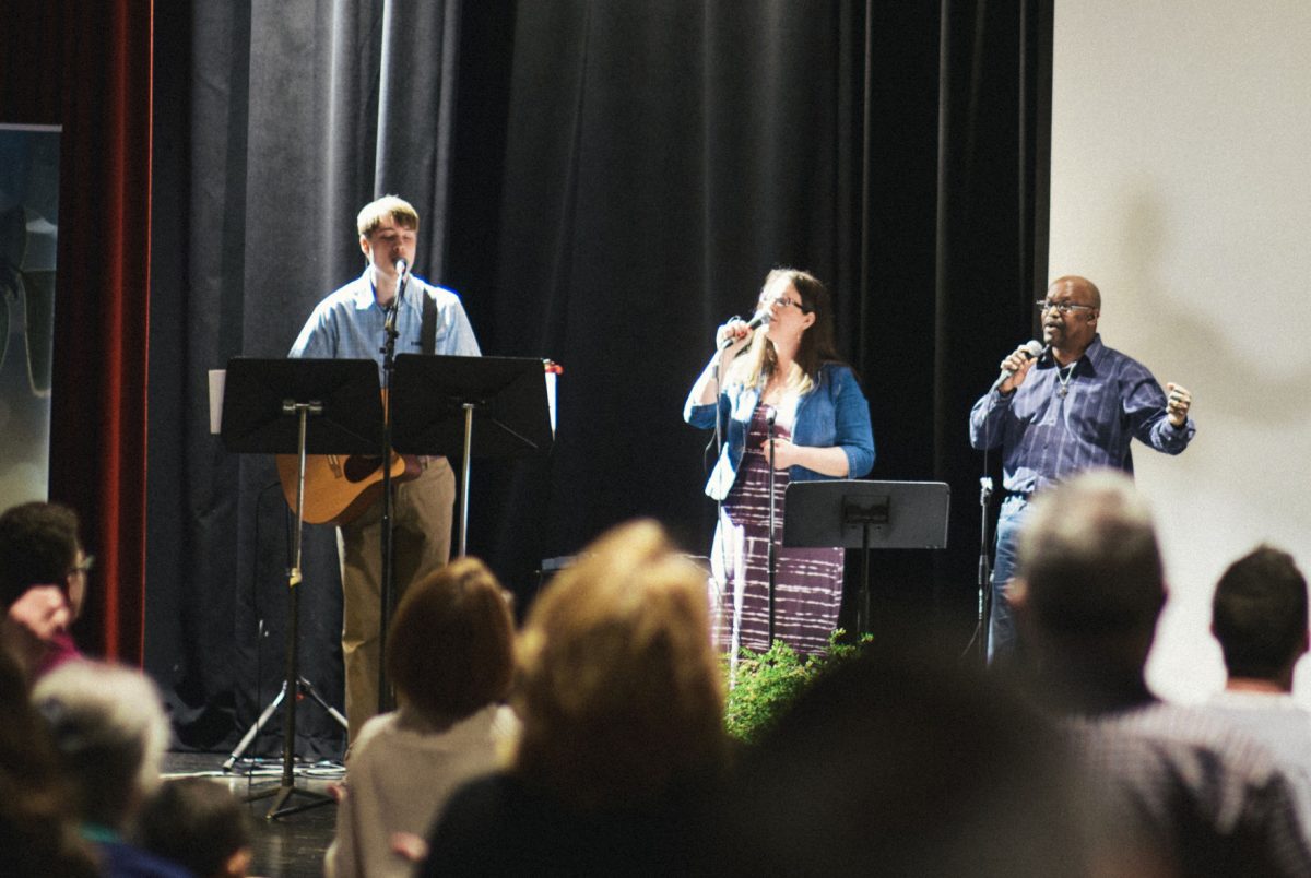USC church offers event for children of single parents - The Almanac